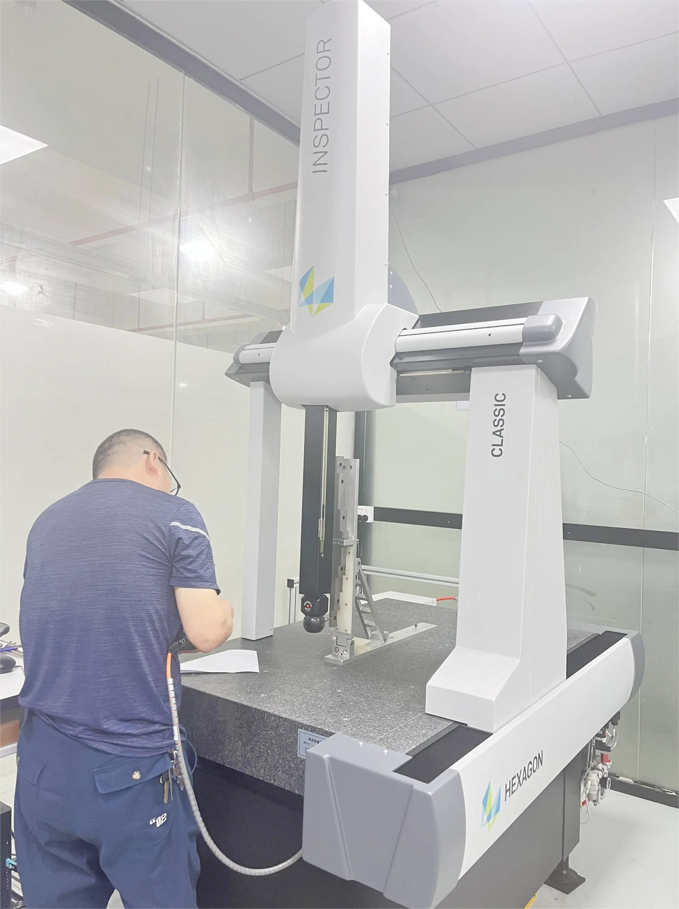 About Us - Shenzhen Huihuan Precision Hardware Co., LTD